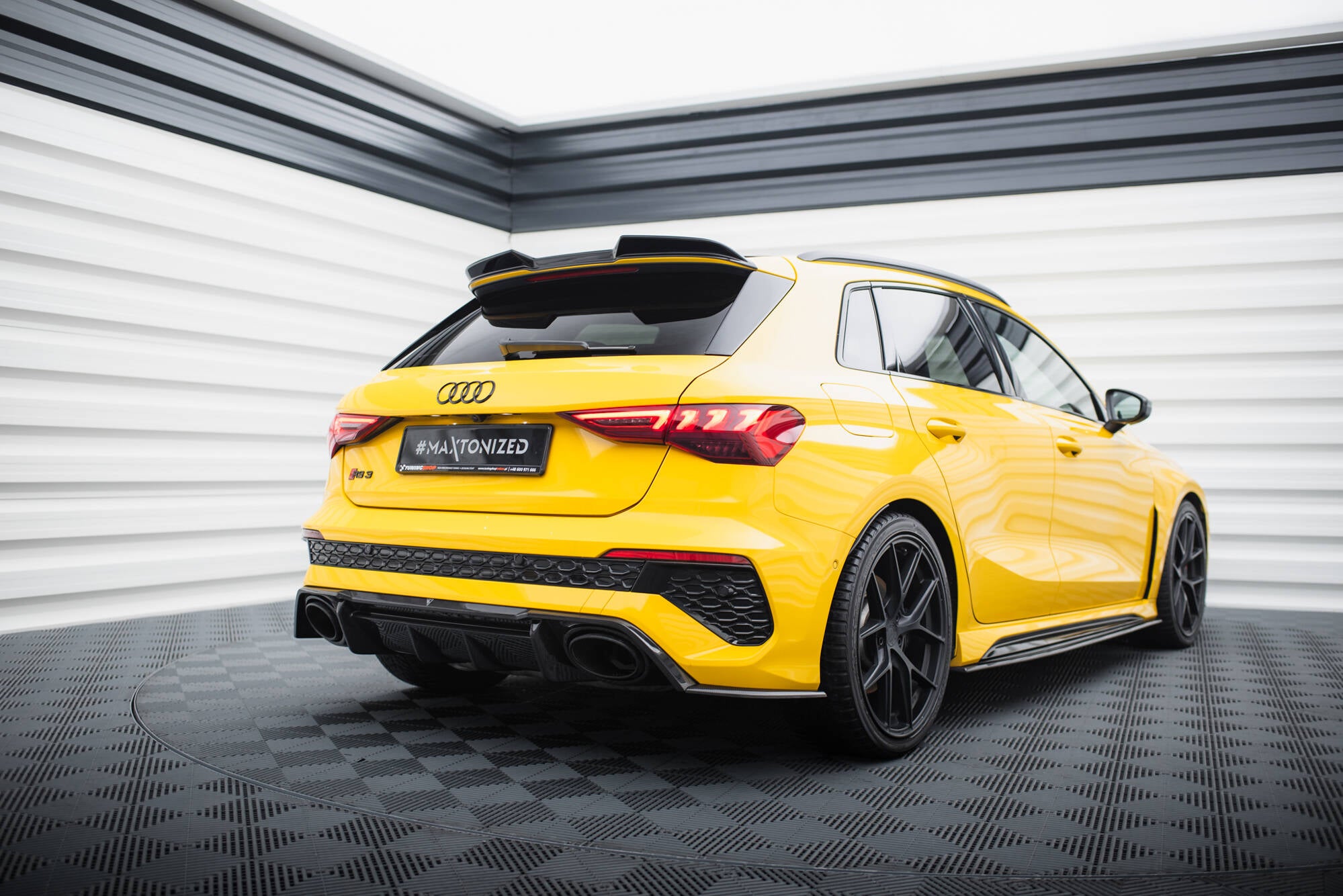 Maxton Prepreg Carbon Fiber Heck Ansatz Flaps Diffusor für Audi RS3 Sp ...
